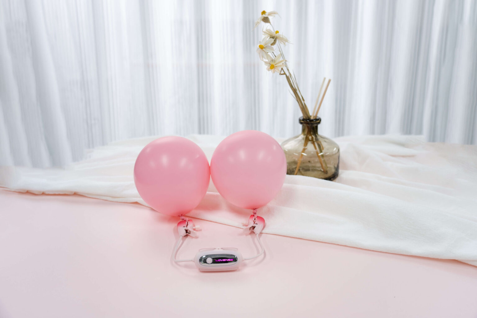 Gemini by Lovense: Elevating Sensual Solo Play | UPDATED 2025 - Overcoming The Distance